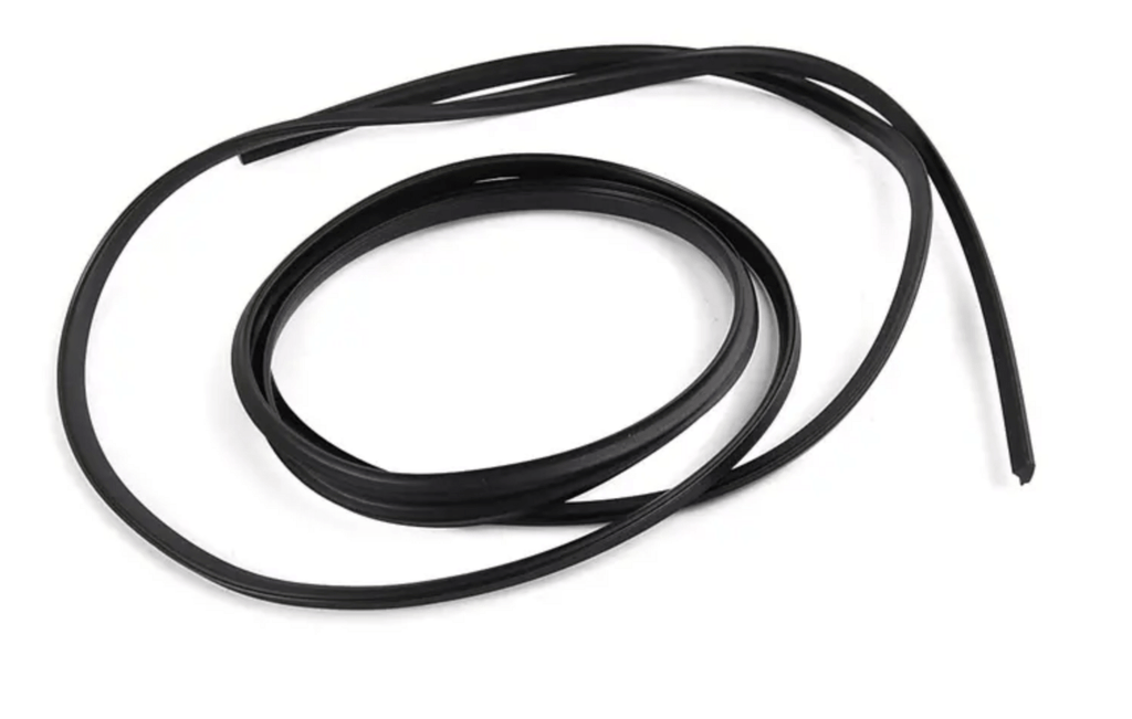 CAtuned E30 Windshield Seal / Locker | E30WS – UroTuning