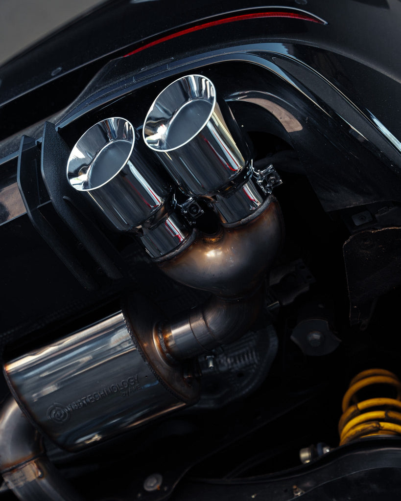 AWE Tuning Exhaust Suite - VW MK8 Golf R – UroTuning