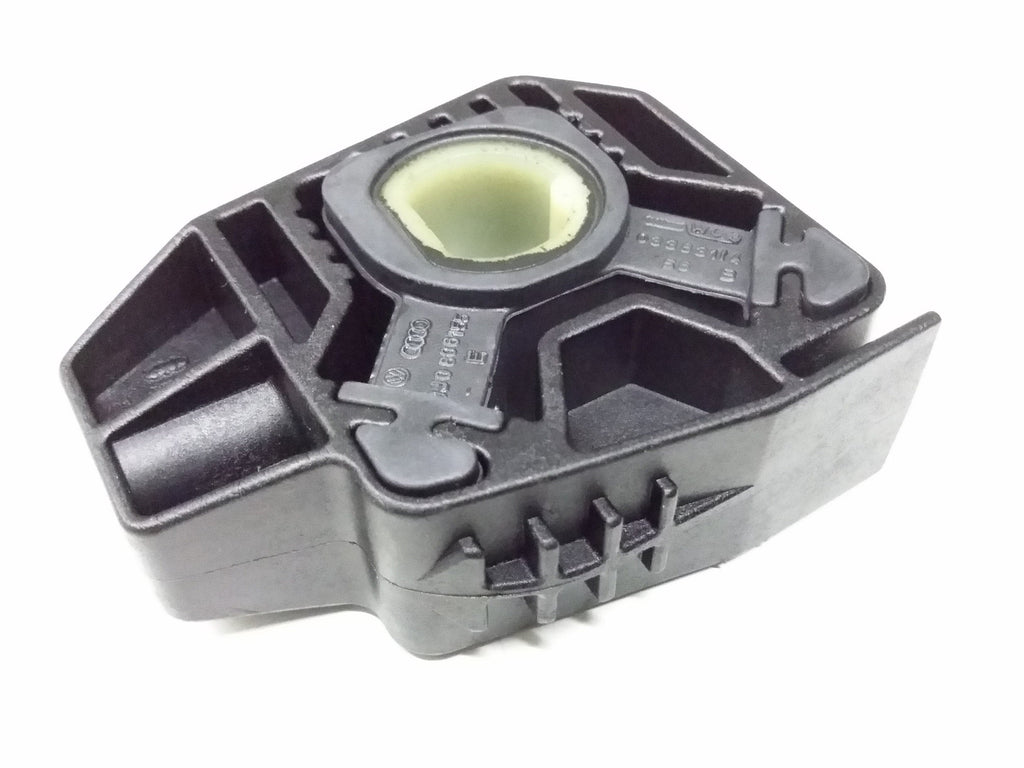 Radiator Mount Upper - VW/Audi / MK4 / Jetta / Golf / GTI / R32 / New ...