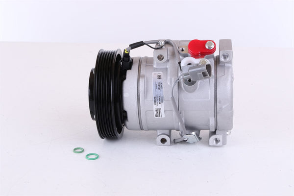 Air Conditioning Compressor - Toyota | 8832033160 – UroTuning