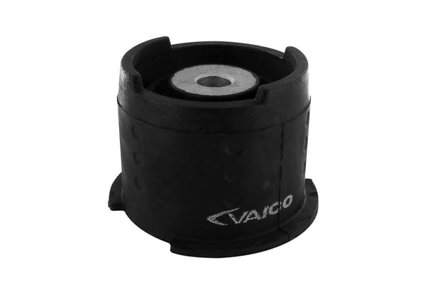 Hub Carrier Bushing - BMW | 33316770783 – UroTuning