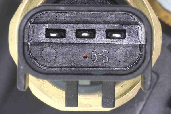 Engine Oil Cooler - Chrysler | 68105583AG – UroTuning